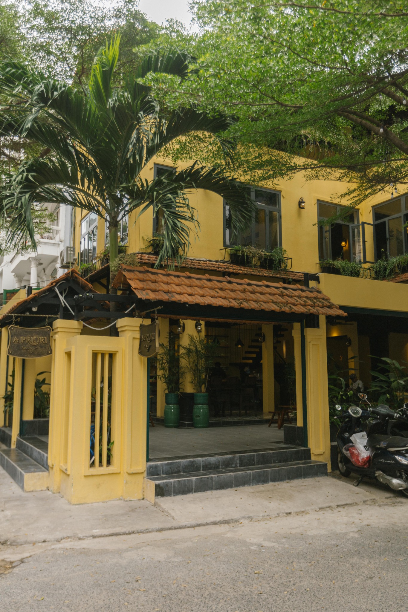 A Priori Coffee House - Mê mẩn bởi nét hoài cổ nhẹ nhàng xen lẫn giữa ...