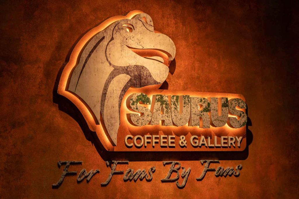 SAURUS Coffee & Gallery - Quán cafe theo concept khủng long có 102 tại ...