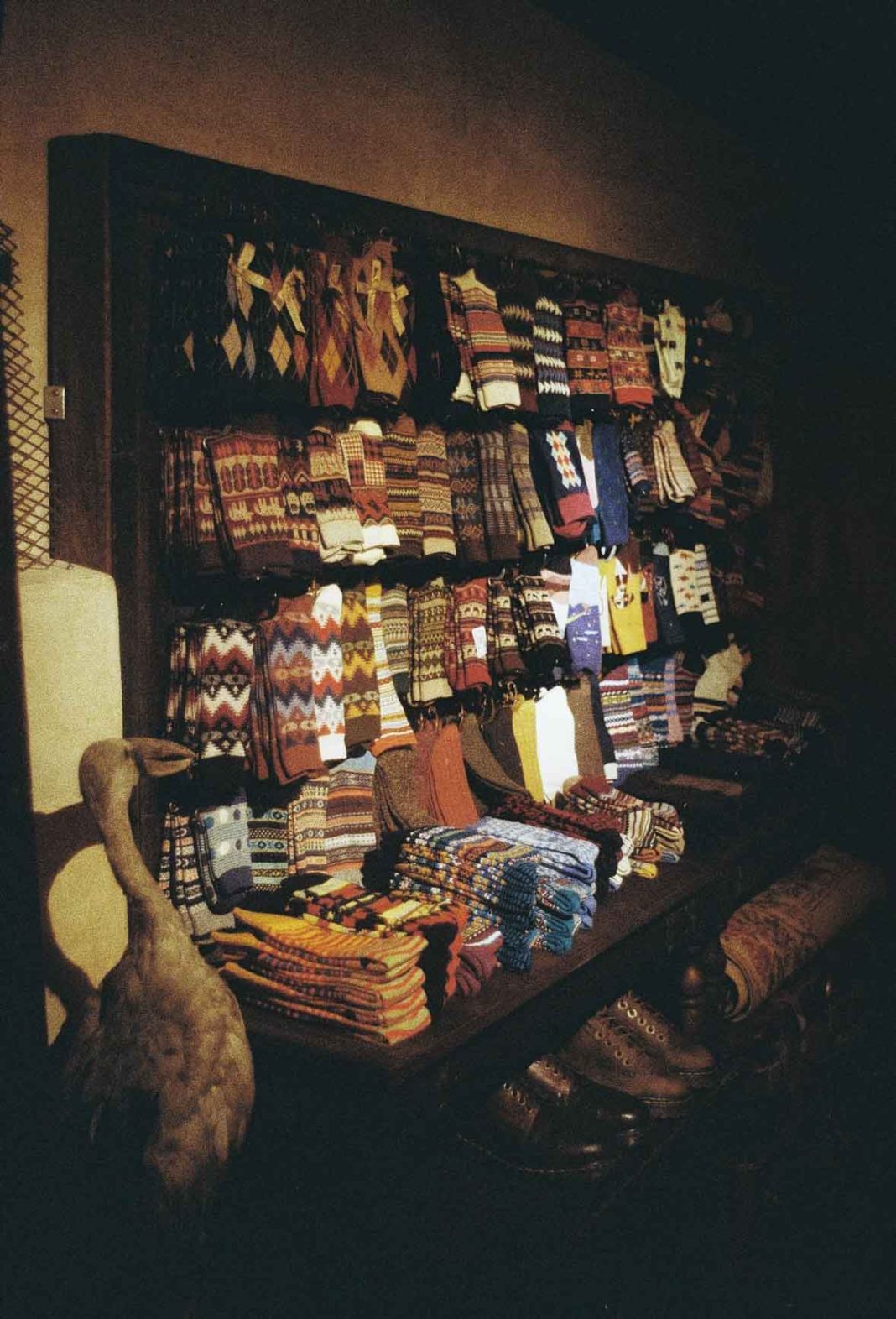Deerus - tiệm giày da cũ ở Sài Gòn mà người chơi hệ “vintage” phải đến ...