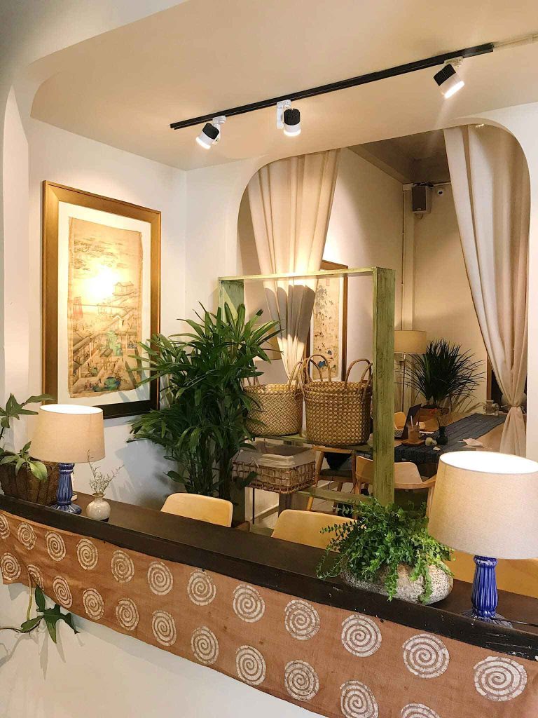 Quán cà phê Leng Keng - chốn thanh bình giữa lòng phố thị - 1 phút Sài Gòn