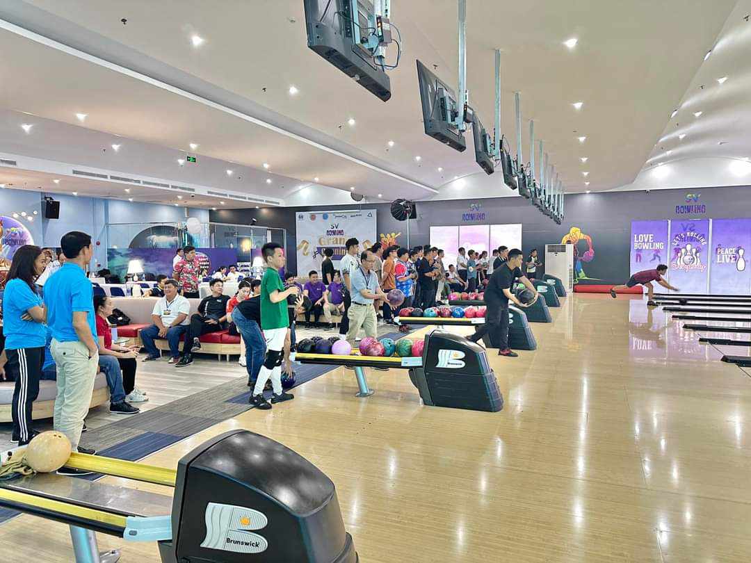 Lập Kèo Cùng Bạn Bè "Ném Đổ" Các Địa Điểm Bowling Giá Rẻ Sài Gòn Cực ...