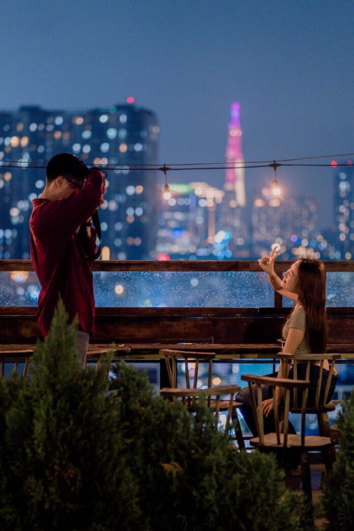 Top 10 quán cafe view Landmark 81 cho bạn ngắm nhìn thành phố từ trên ...